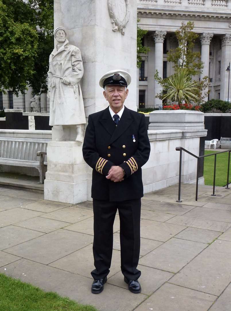 CAPTAIN(E) DONALD EDWARDS RFA(RETD) CROSSED THE BAR. SITREP 1 (274 ...